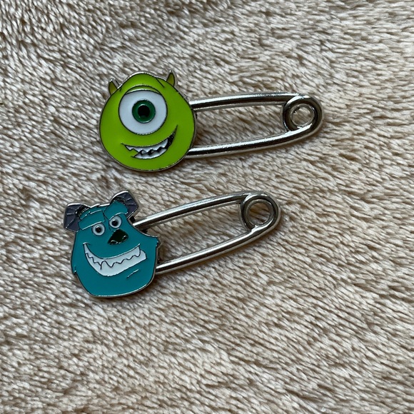 Disney | Accessories | Disney Monsters Inc Pins Mike Wazowski And ...
